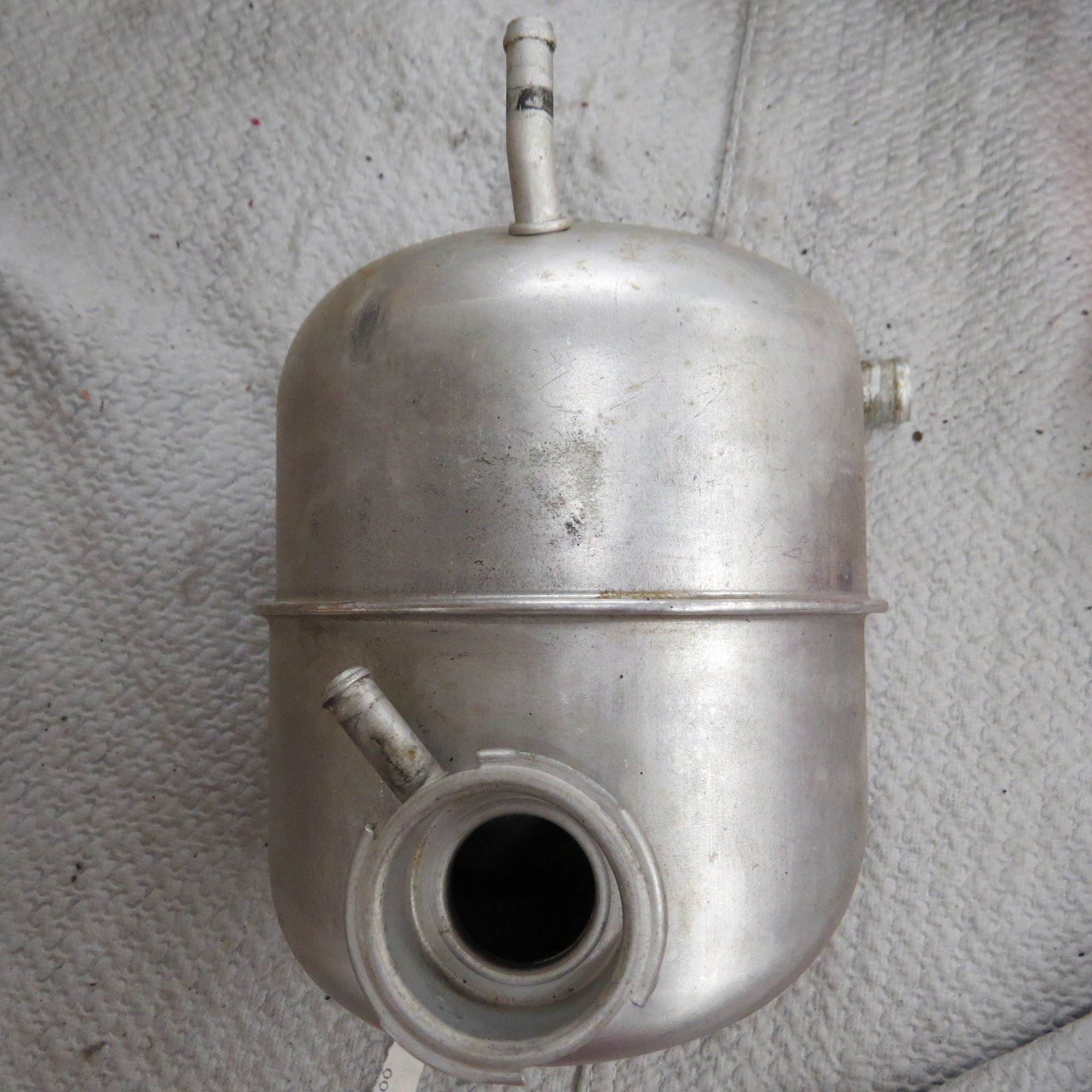 FS (For Sale) 61-62 expansion tank aluminum - CorvetteForum - Chevrolet ...