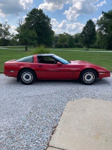 FS (For Sale) 1985 Red Corvette, well-maintained and must go (Indiana ...