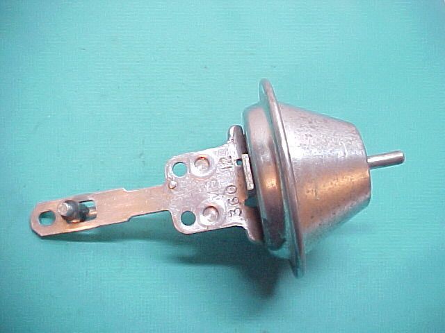 FS (For Sale) 1115360 360-12 B10 VAC Vacuum Advance Unit ...