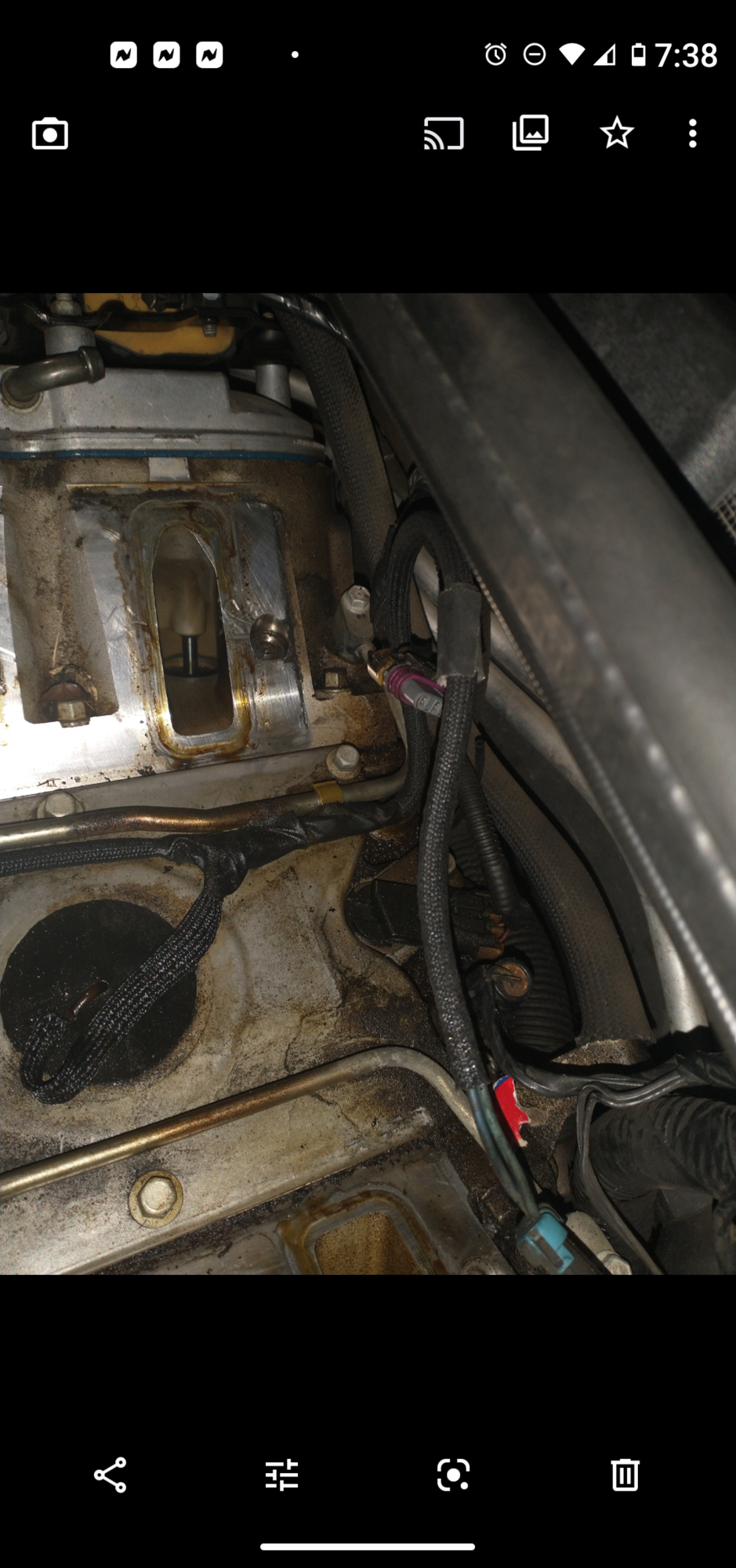 I finally got around to removing my first c5 Intake Manifold ...