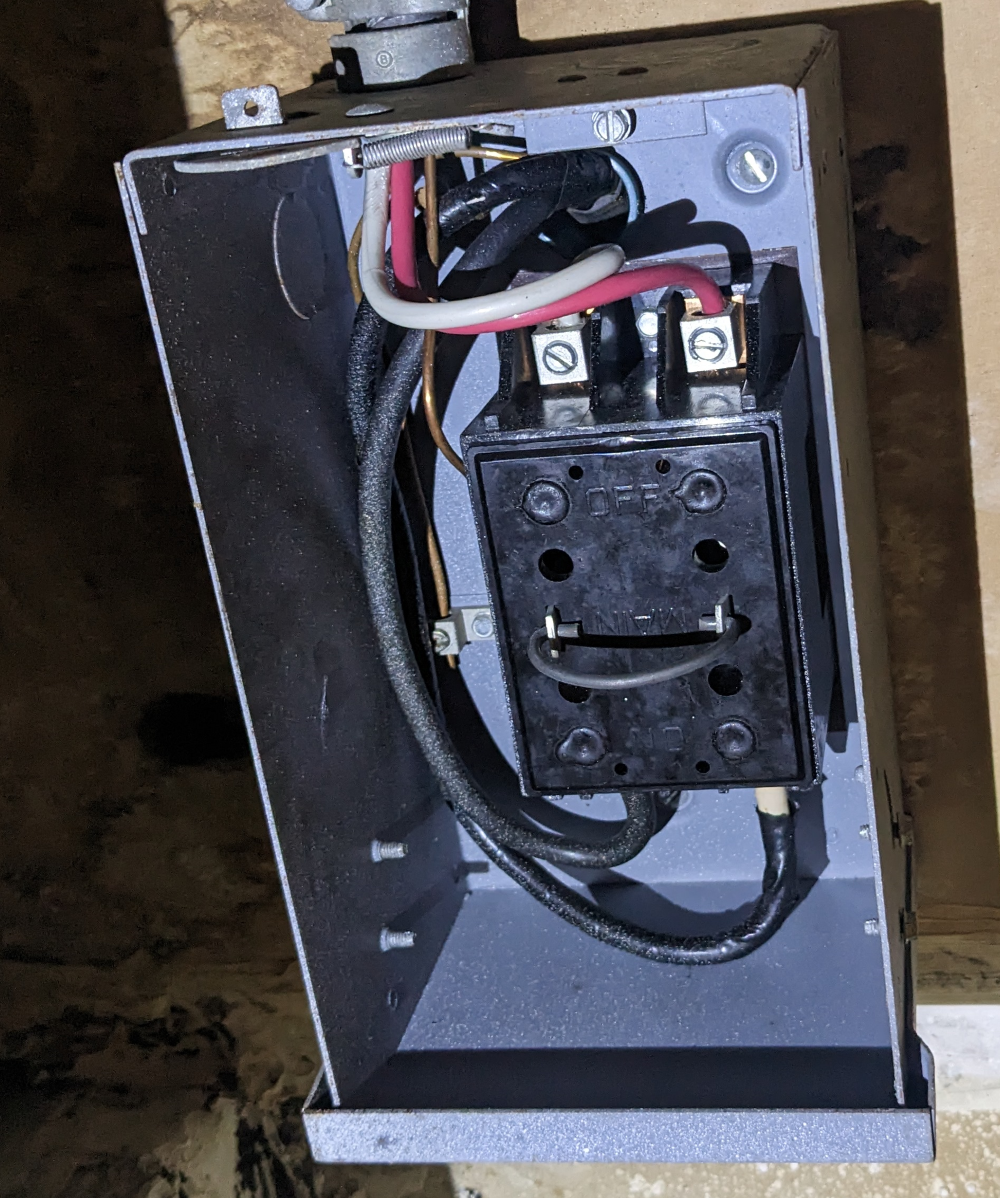 Old Missing AC Disconnect Cover - DoItYourself.com Community Forums