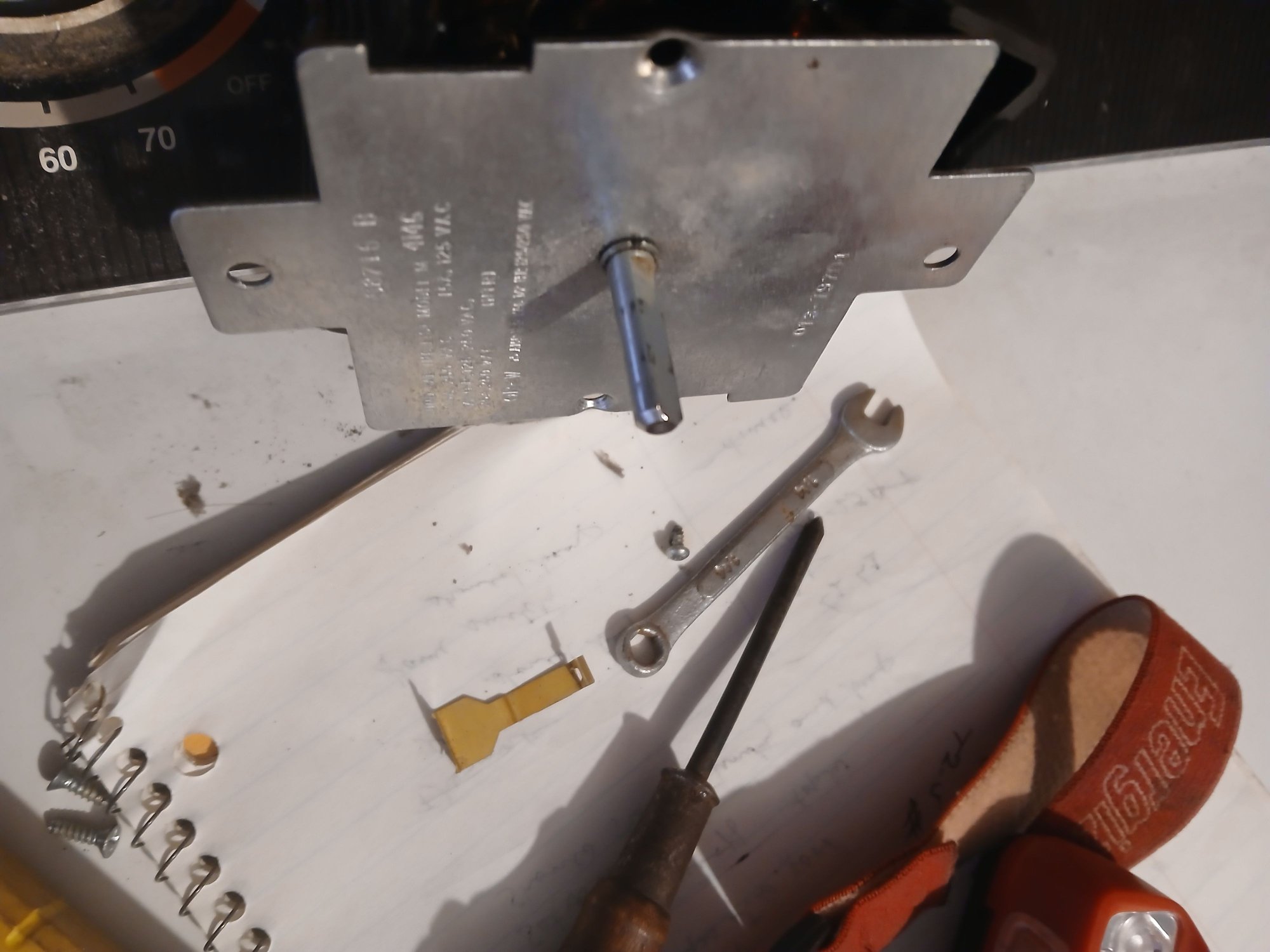 Whirlpool timer won't come apart - DoItYourself.com Community Forums