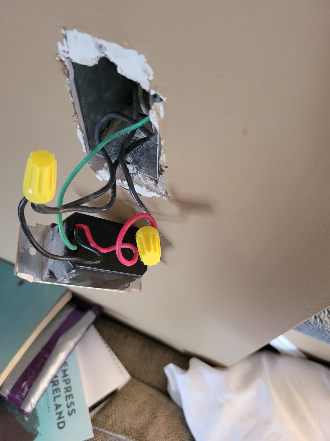 Replacing switch... 3 black wires? - DoItYourself.com Community Forums