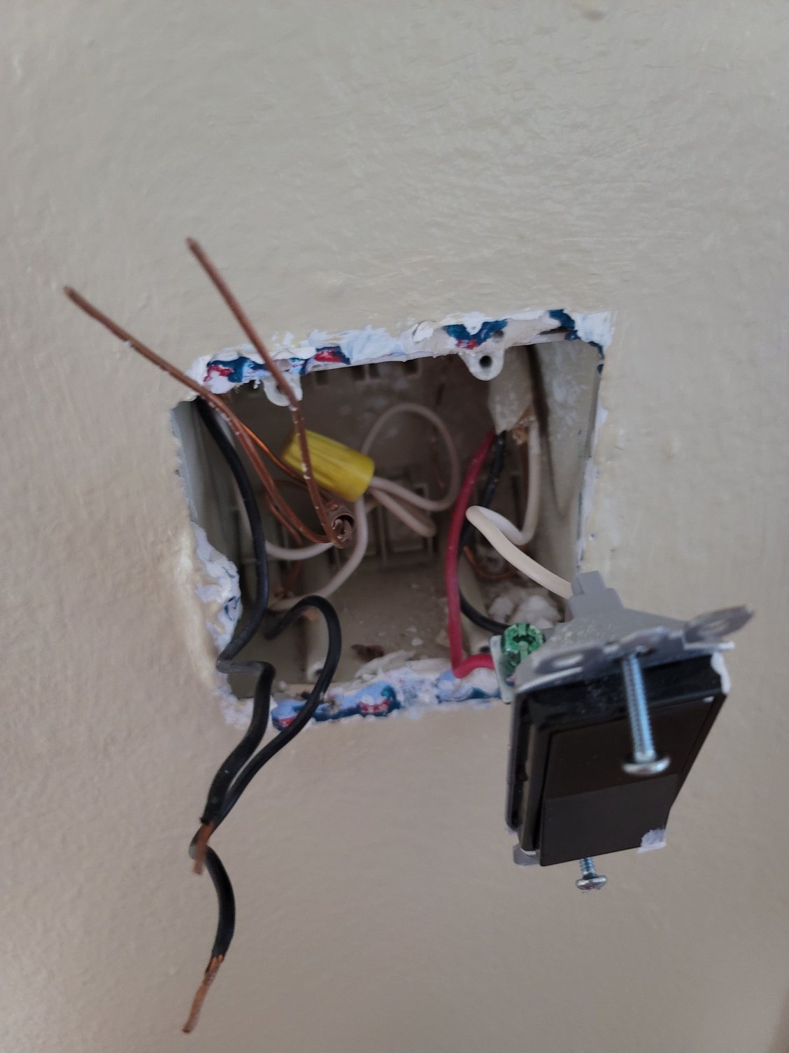 3 way smart switch - DoItYourself.com Community Forums