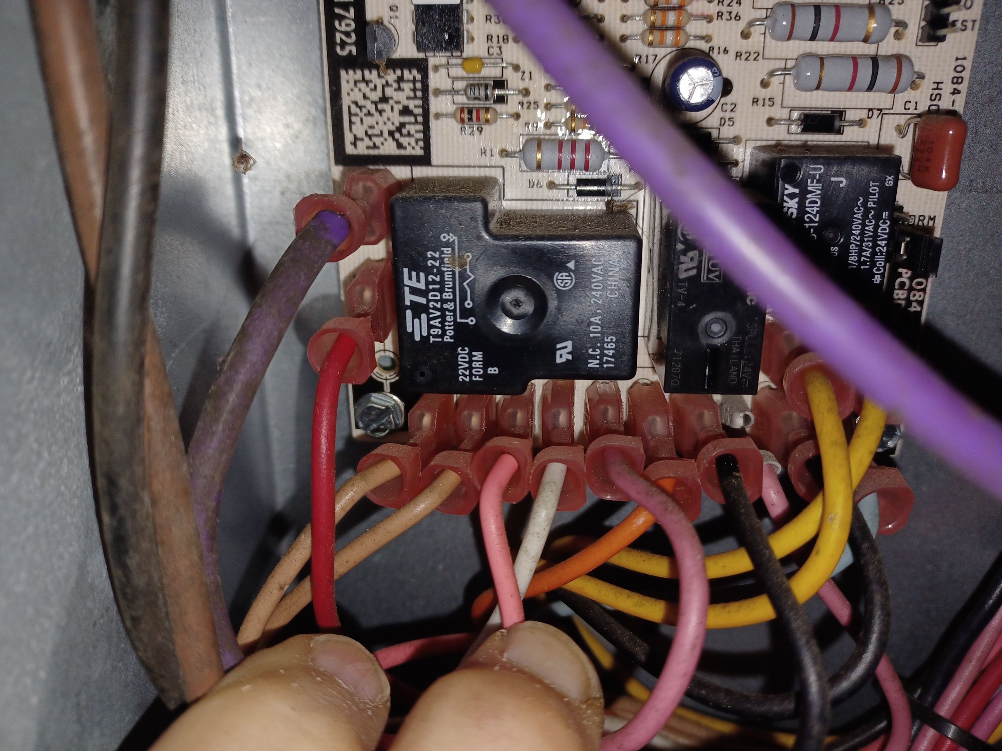 Stat wiring at heat pump - DoItYourself.com Community Forums