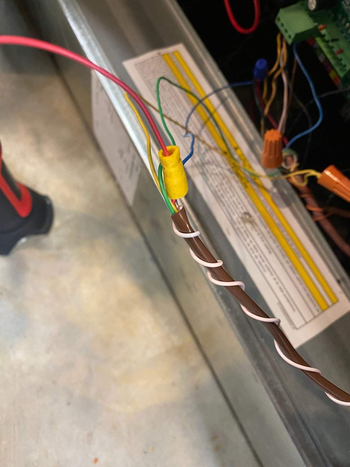 Aprilaire 600A humidifier wiring help, please - DoItYourself.com ...