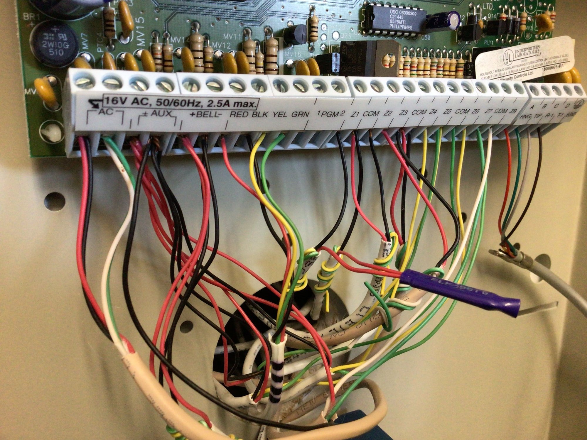 Unpowered smoke detectors on a DSC 832 system - DoItYourself.com ...