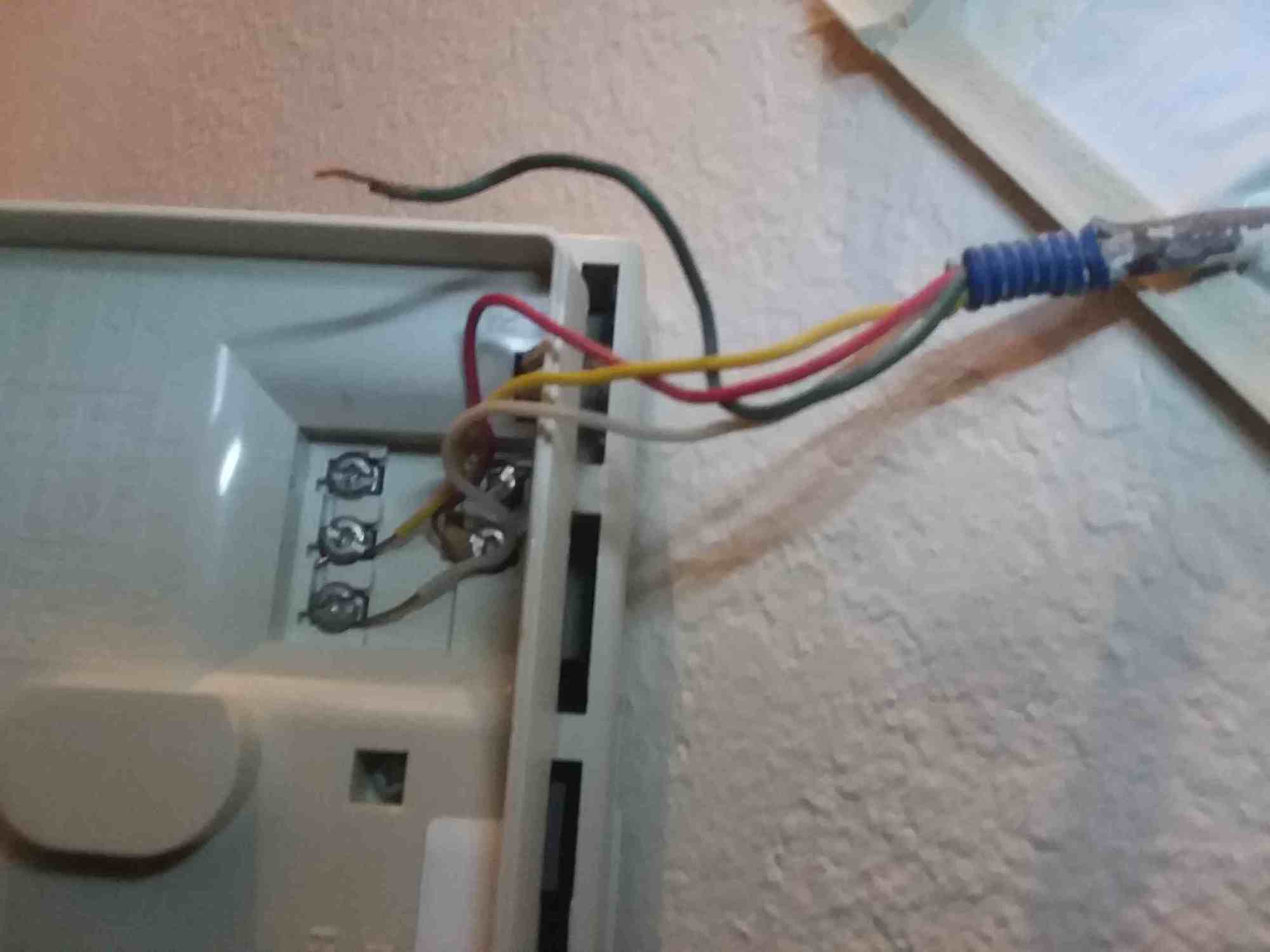"connected" "smart" thermostats for new furnaces - DoItYourself.com ...