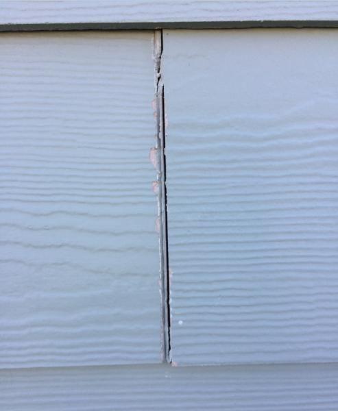 Gaps between siding - DoItYourself.com Community Forums