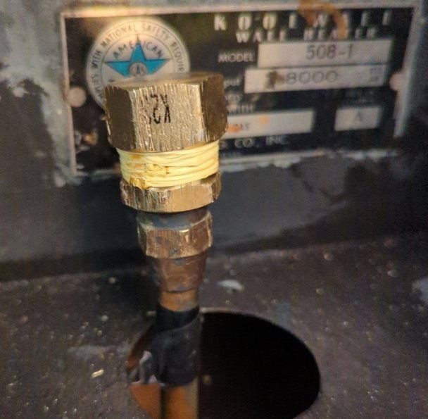 Leaking capped gas outlet - DoItYourself.com Community Forums