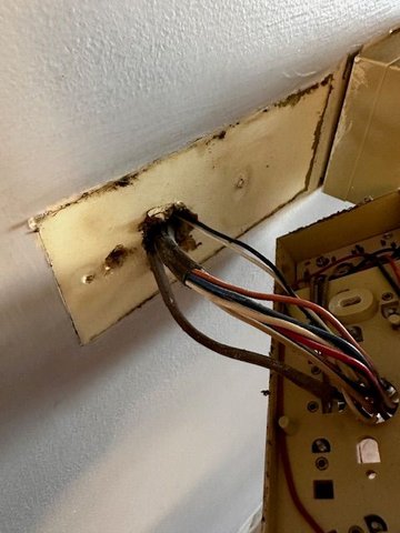 Replacing old Trane Weathertron with Emerson Sensi - DoItYourself.com ...