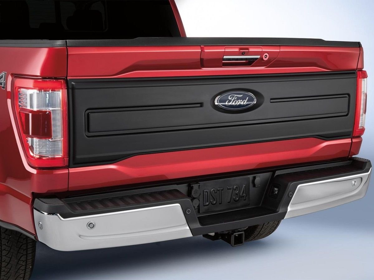 2018 XLT tailgate dent - Ford F150 Forum - Community of Ford Truck Fans