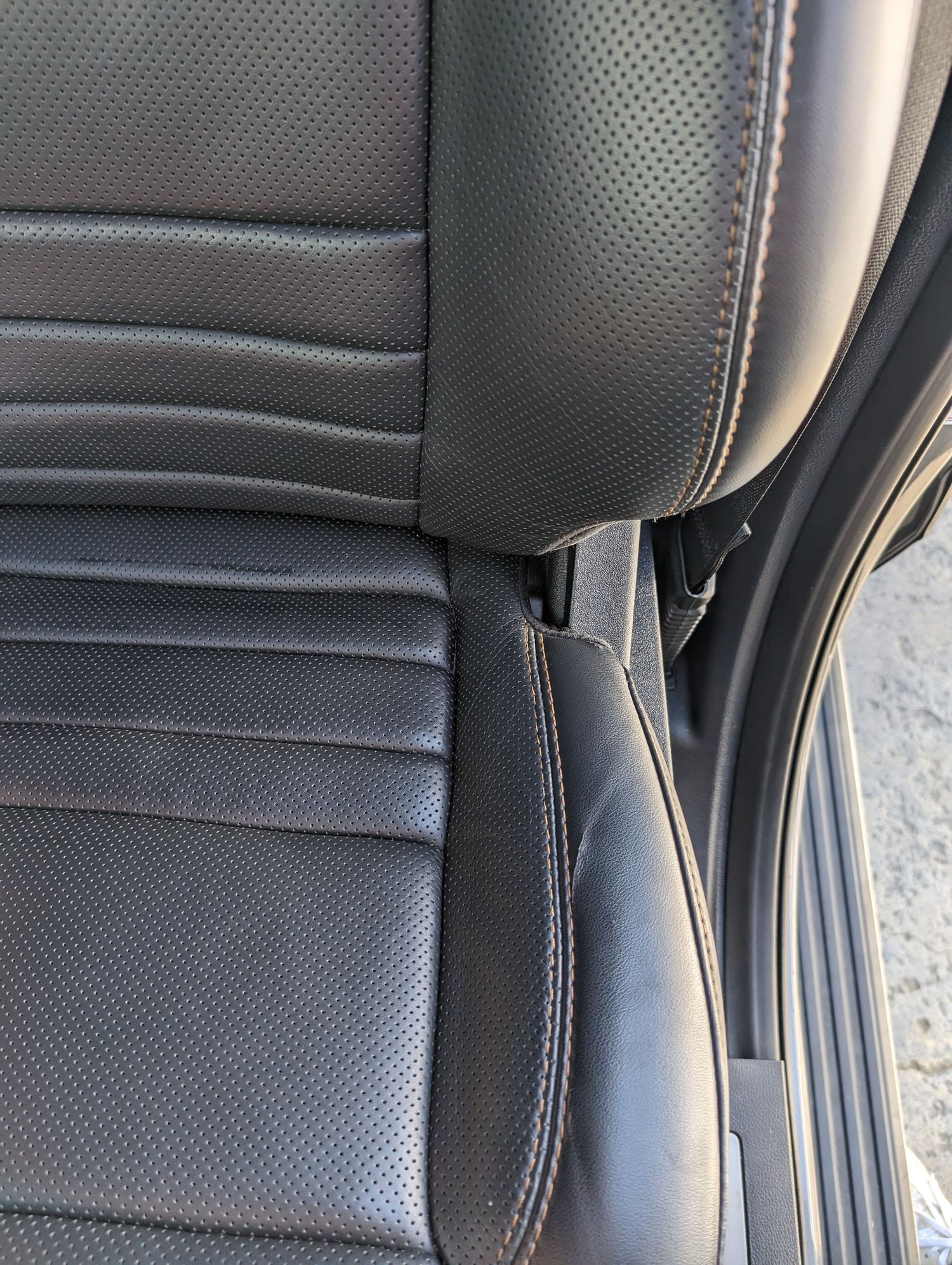 Leather Seats under Warranty? 21-platinum with ESP Premium plan - Ford ...