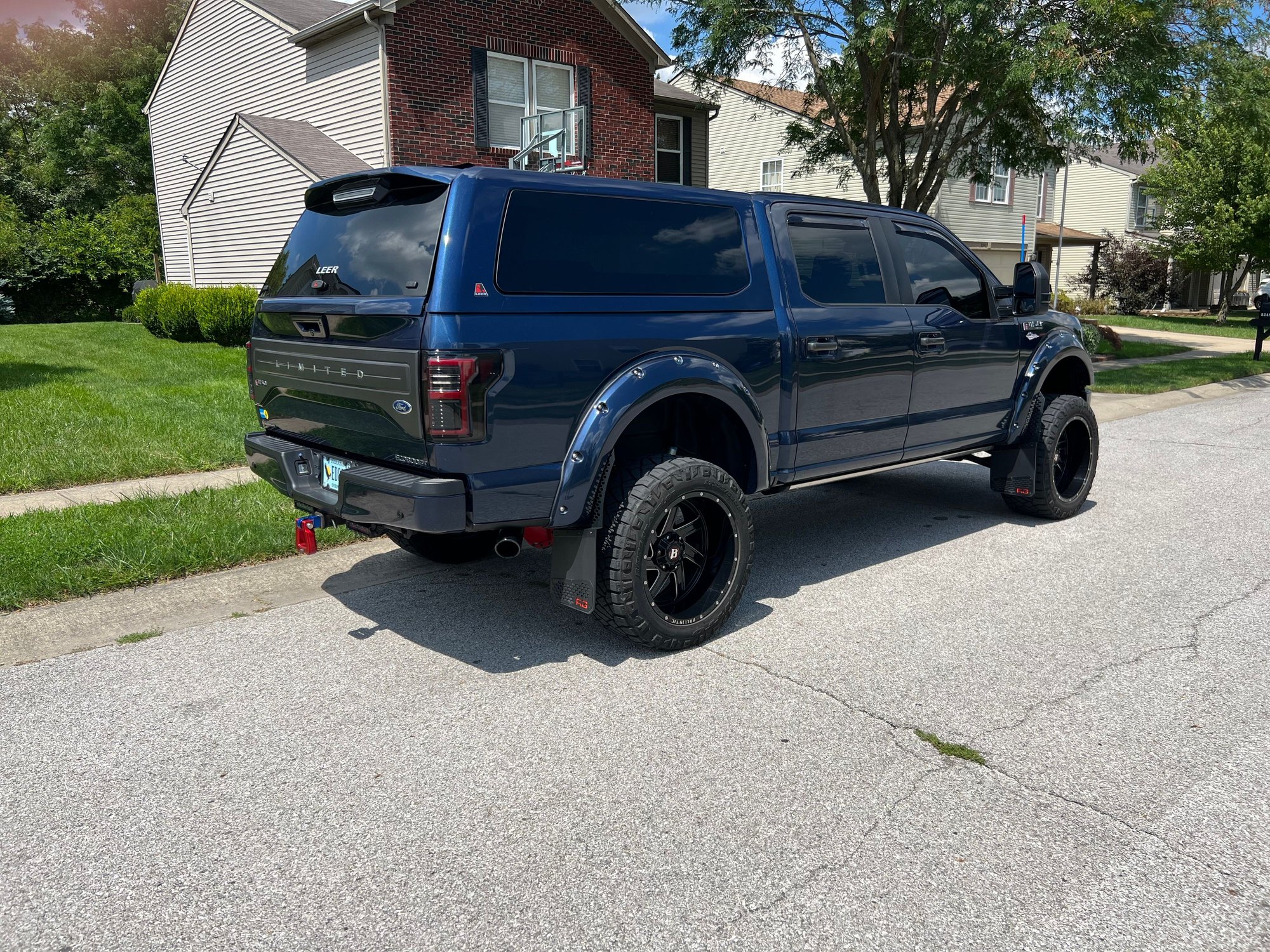 Leer qx100 or qx100 sport - Page 2 - Ford F150 Forum - Community of ...
