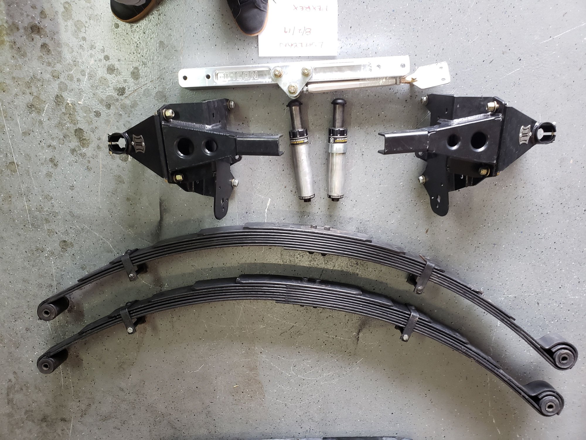 Texas SOLD...ICON RXT Multi-Rate Rear Leaf Springs and Hydraulic ...
