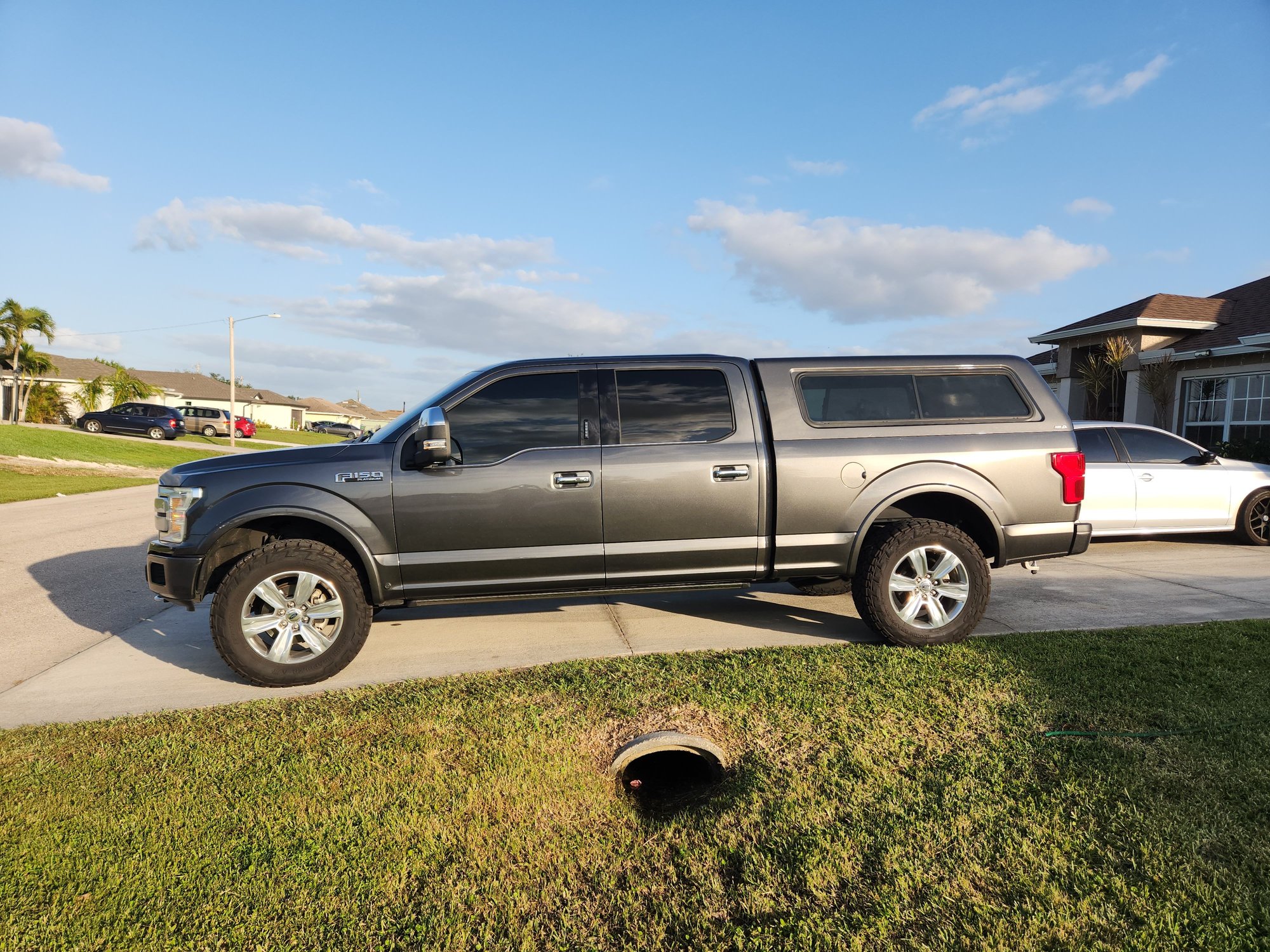 Show me your bed toppers (camper shells)! - Page 128 - Ford F150 Forum ...