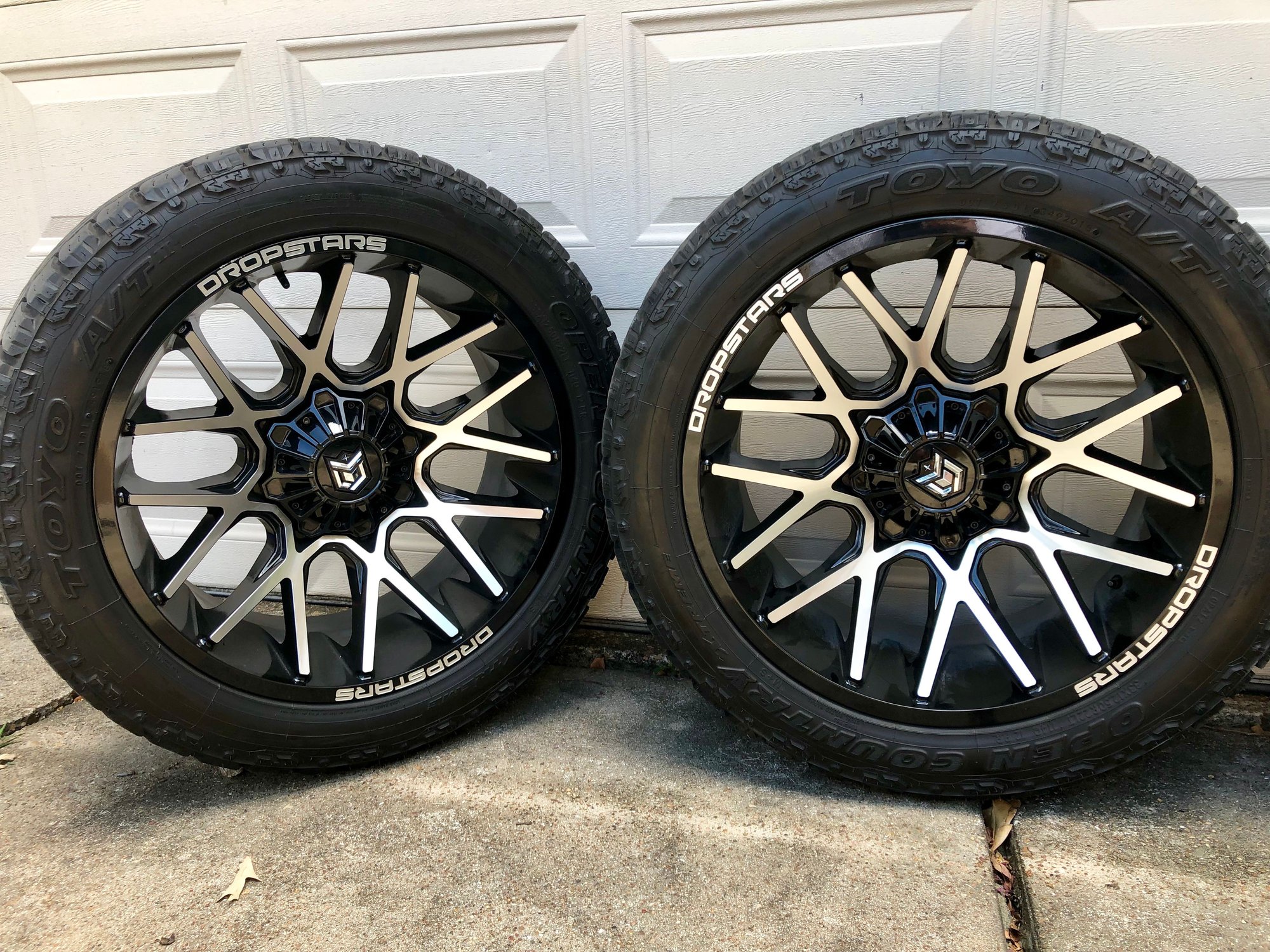 Texas 22X10 Dropstars 654MB w/ Toyo 33X12.50R22 - Ford F150 Forum ...
