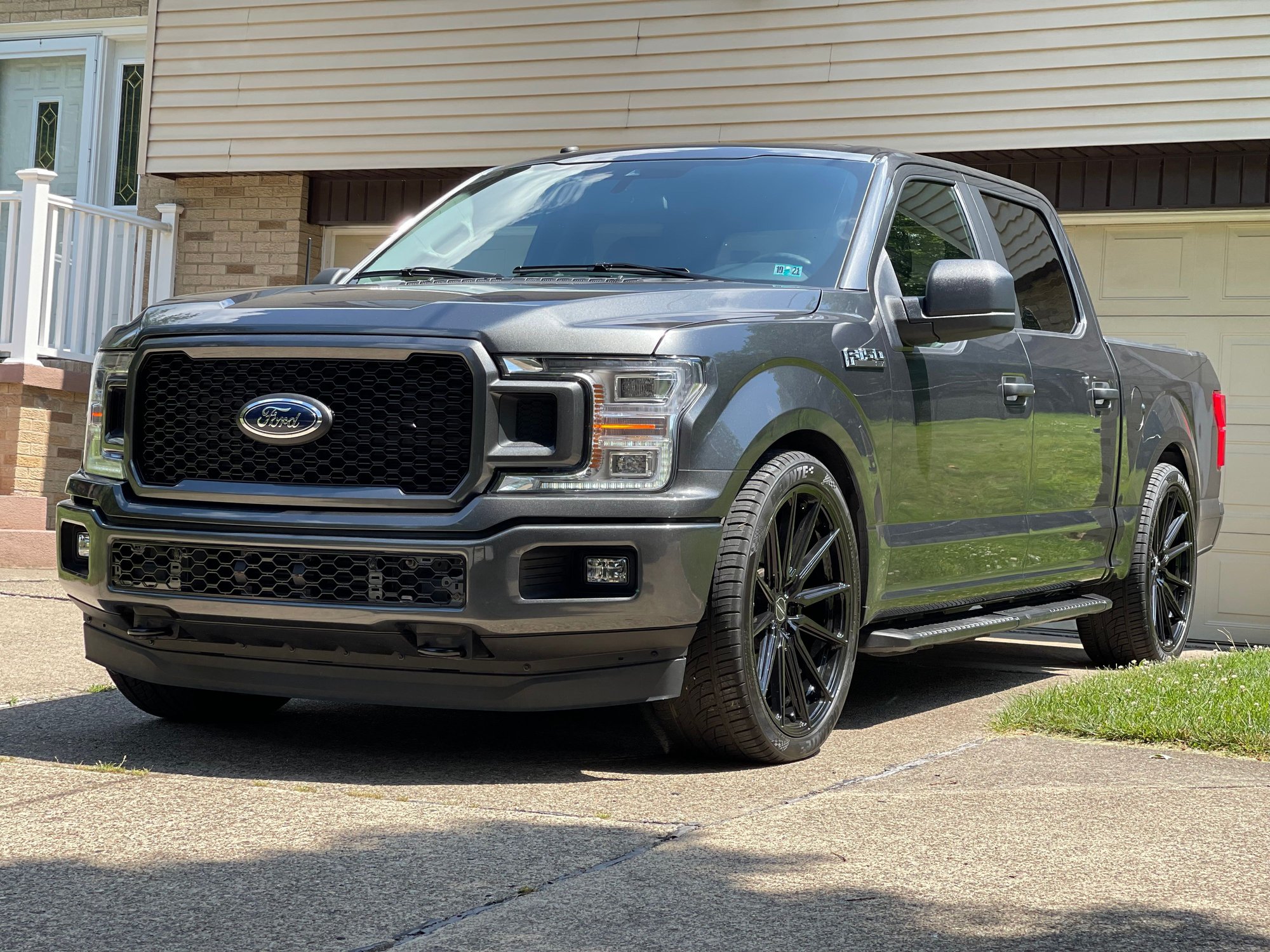 Swapped Maxtrac spindles for IHC control arms - Ford F150 Forum ...