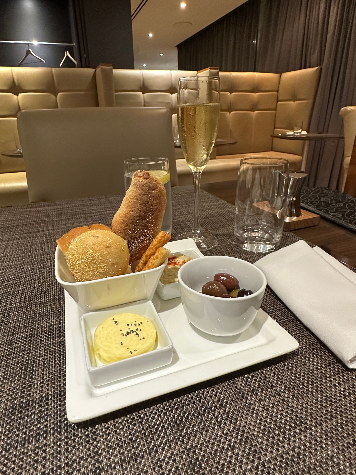 Farewell to CCR in JFK T7 - reminiscences and remembrance - Page 3 ...