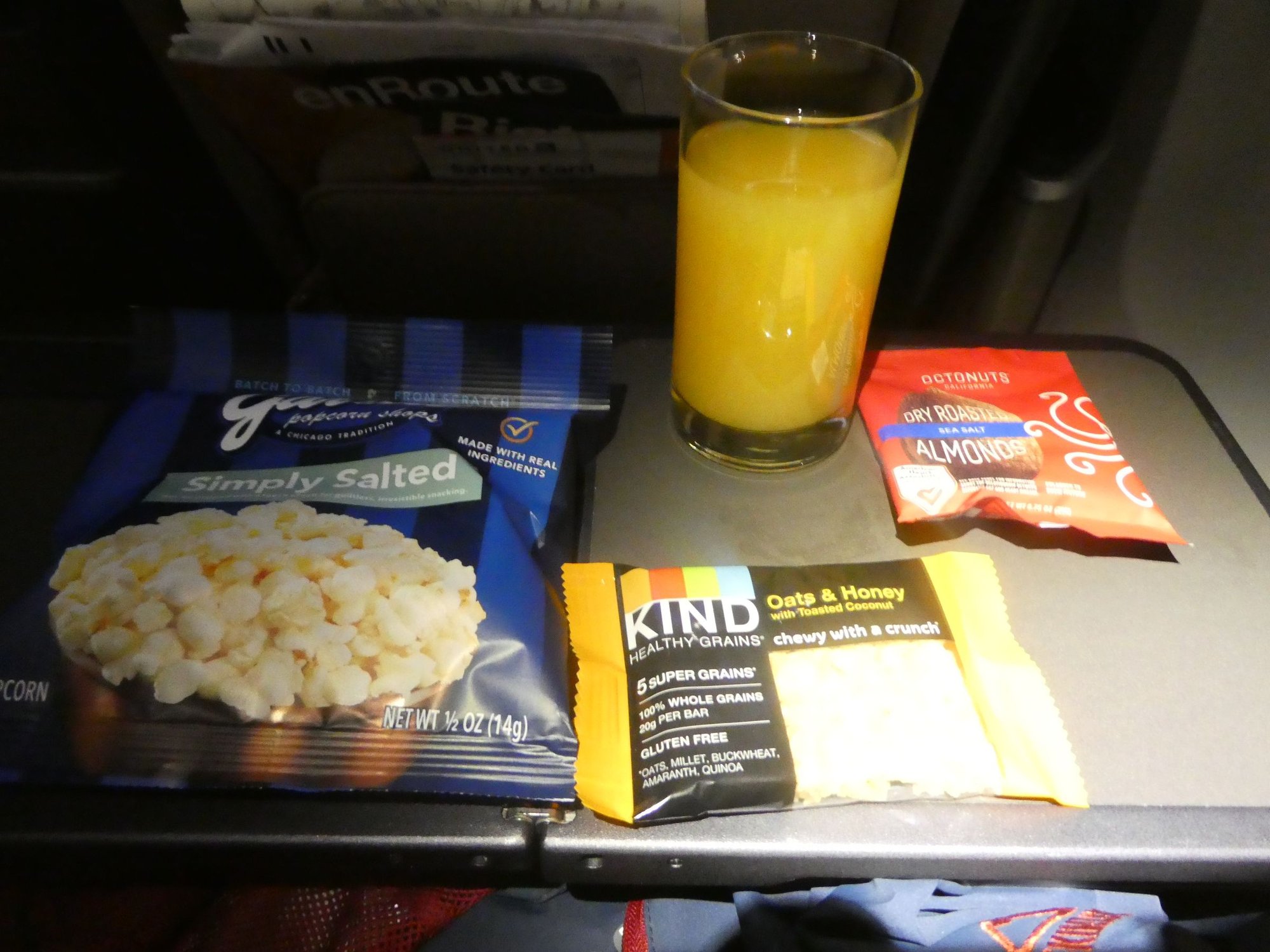 2025 Let’s Eat — United First, United Business, & Premium Transcon ...