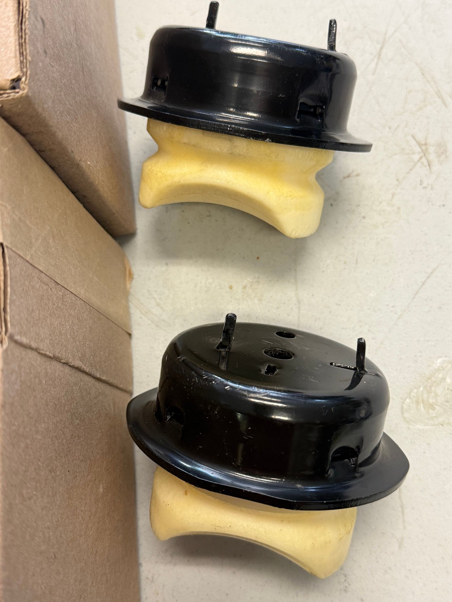 New Ford F150 Leaf Spring Bumpers Bushings U-Bolts - Ford Truck ...