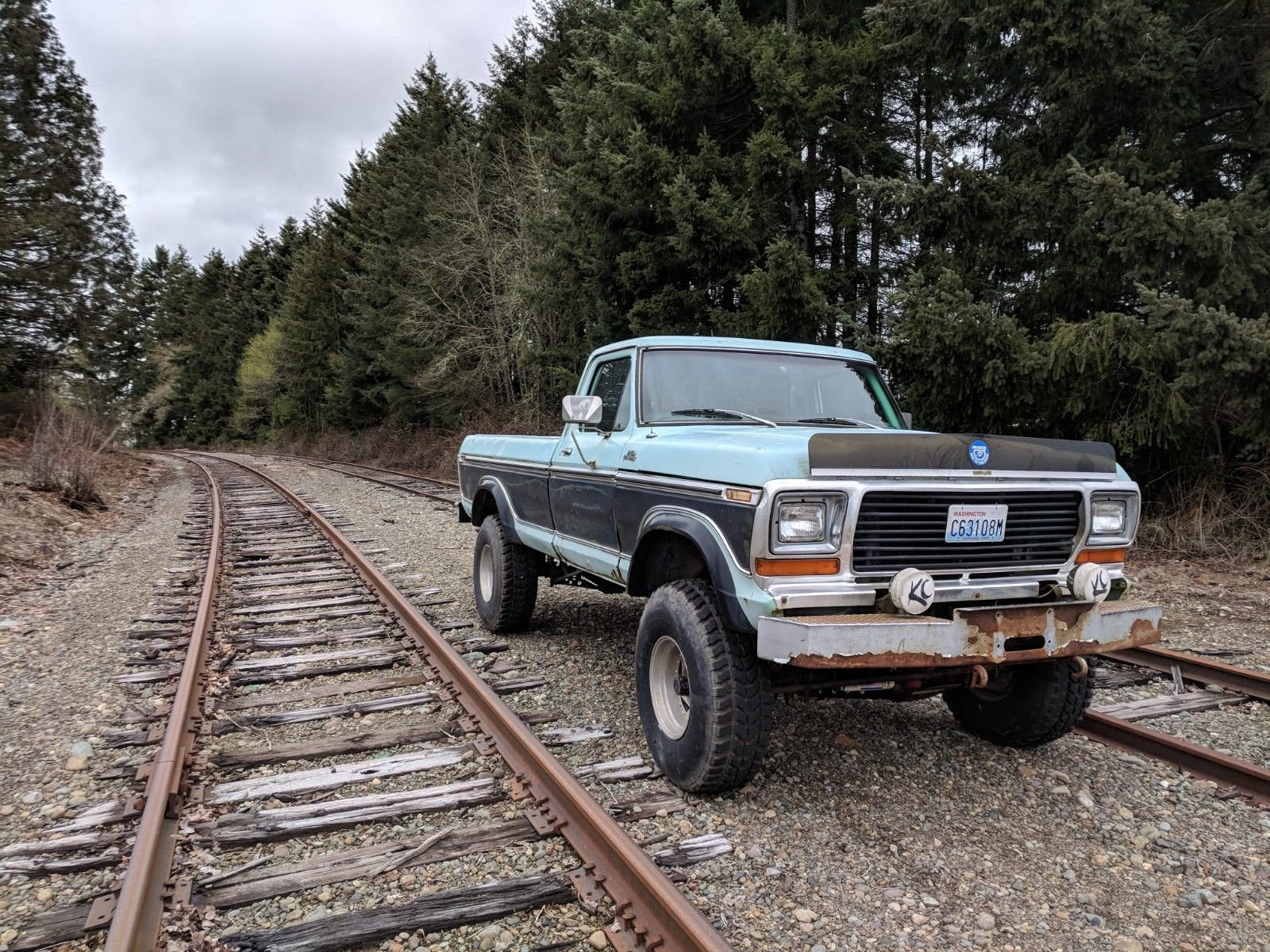 Anyone in Western Washington want a rusty Warn Winch Bumper? Its free ...