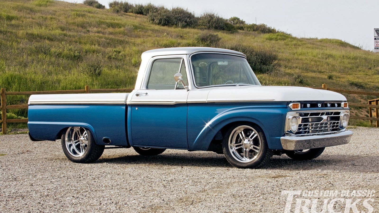 Custom Two-Tone 1965 Ford F-100 Has Lightning Power - Ford Truck ...
