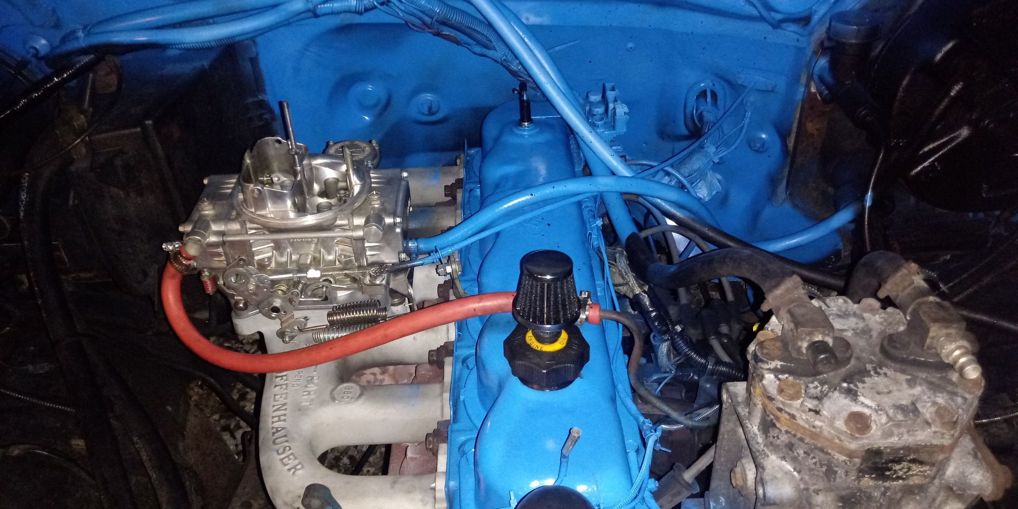 300 6 4.9 f150 with a 4 barrel holley and a offenhauser intake - Ford ...