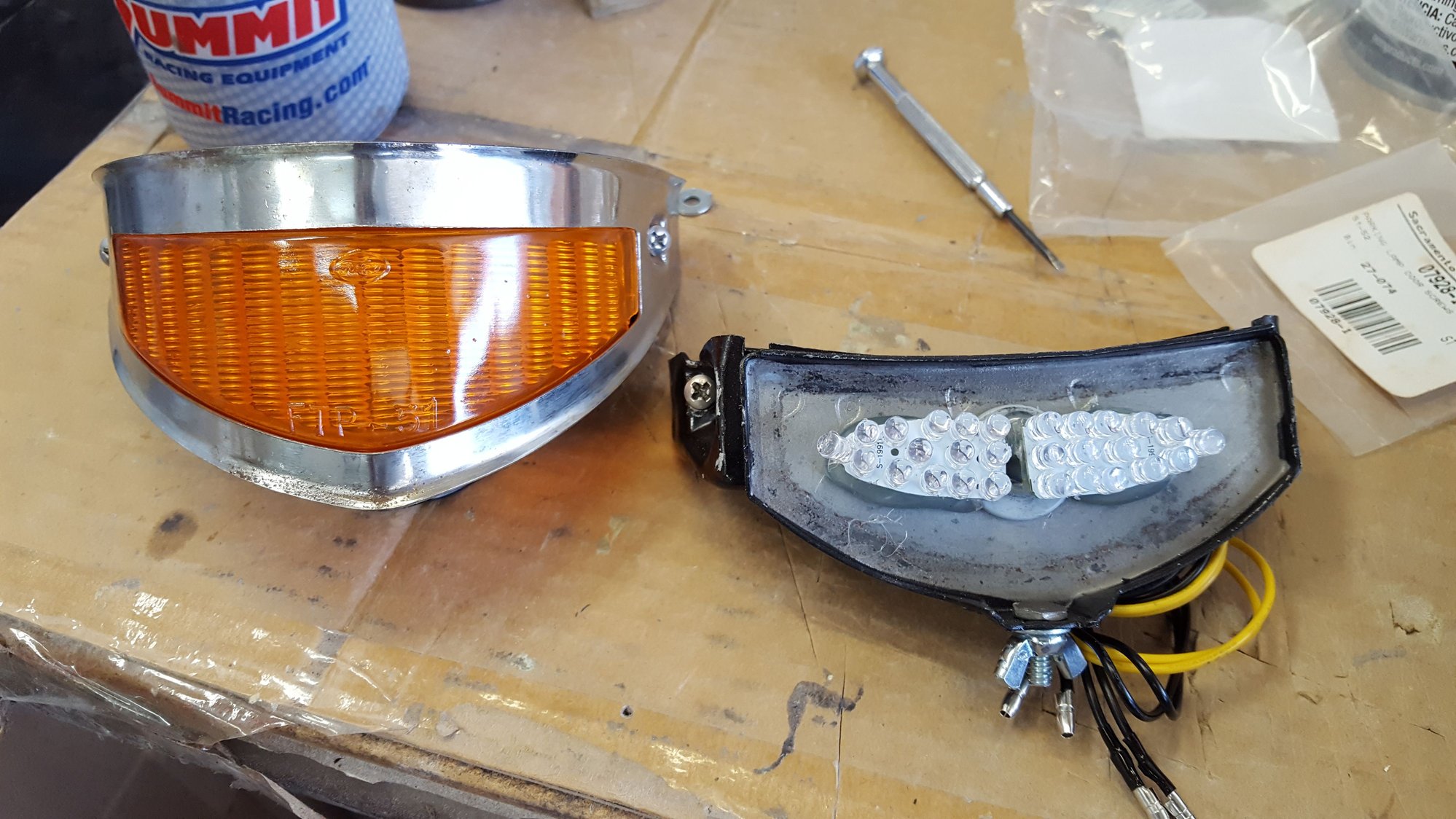 51 F1 Turn Signals - Done a different way - Ford Truck Enthusiasts Forums