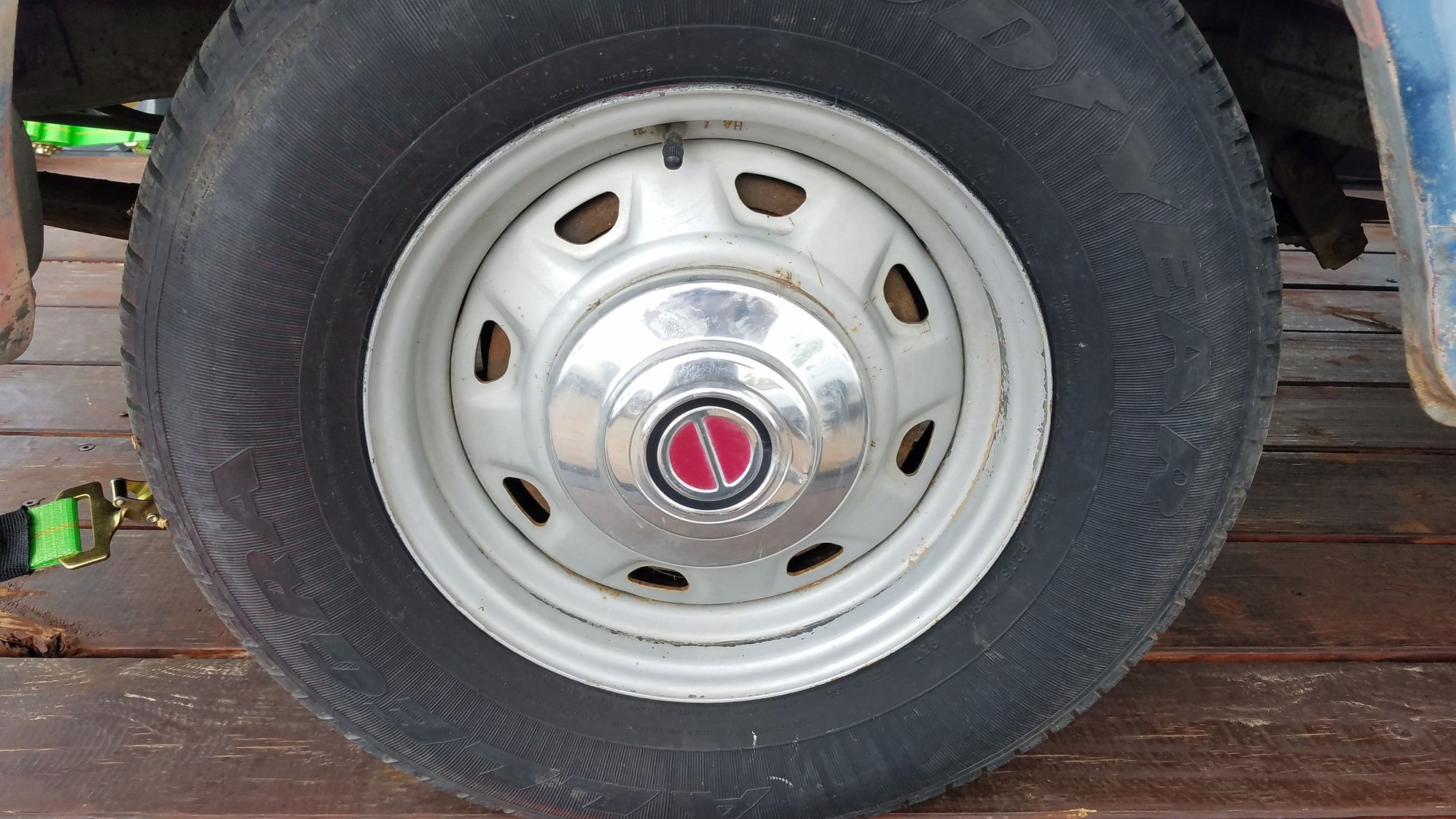Ranger / Aerostar 14x5.5 Hubcap Holder/Clip - Ford Truck Enthusiasts Forums