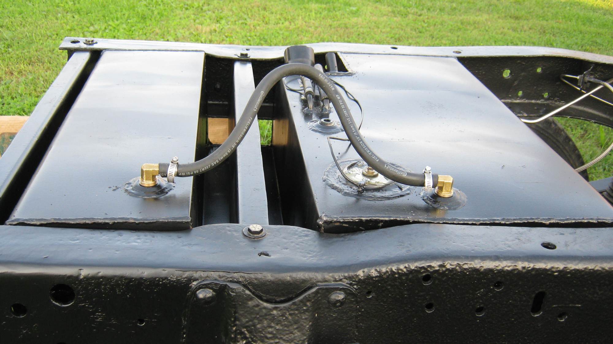 Aerotank highboy tank hitting bed structure - Ford Truck Enthusiasts Forums