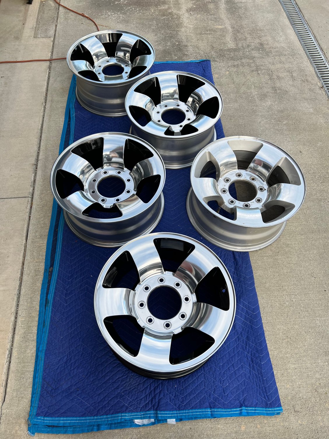 I need a 2004 Lariat 18X8 deep inset rim - Ford Truck Enthusiasts Forums