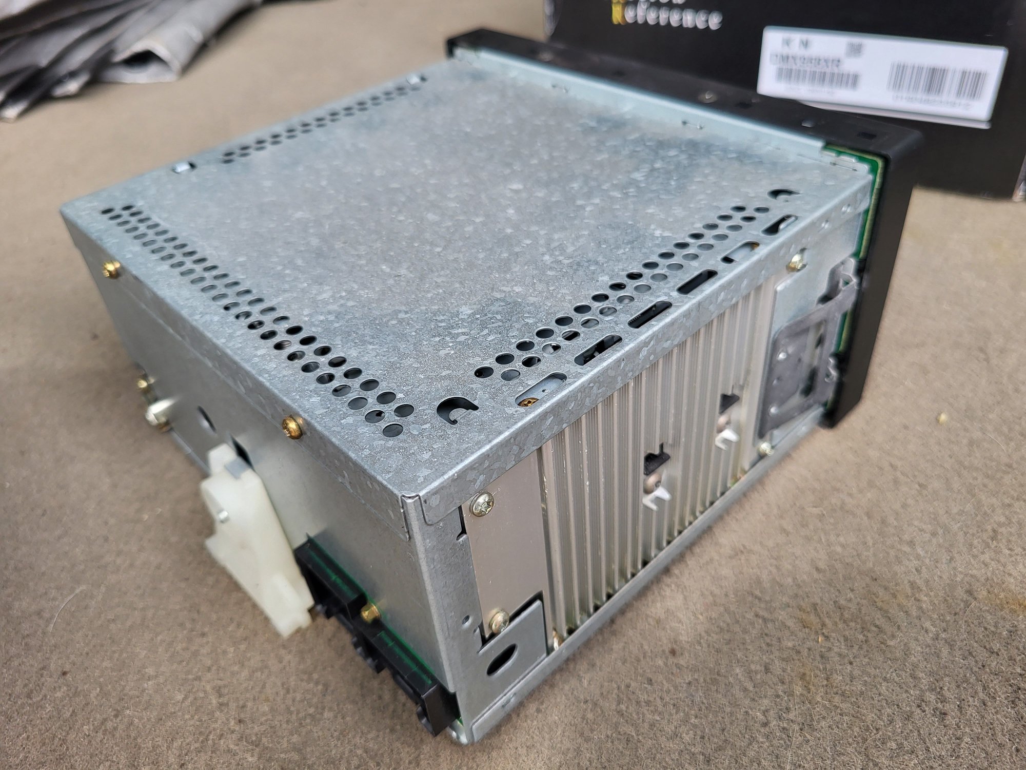 Ford Super Duty/Excursion Stereo 6 CD changer - Ford Truck Enthusiasts ...