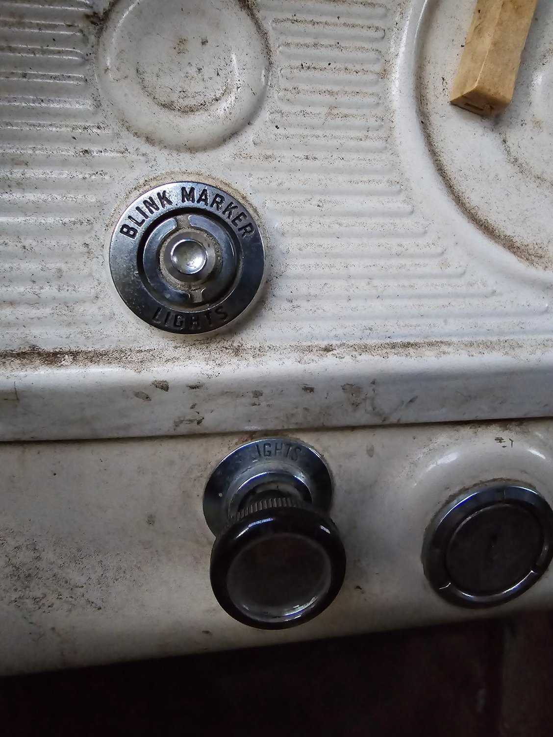 71 f600 marker blink switch - Ford Truck Enthusiasts Forums