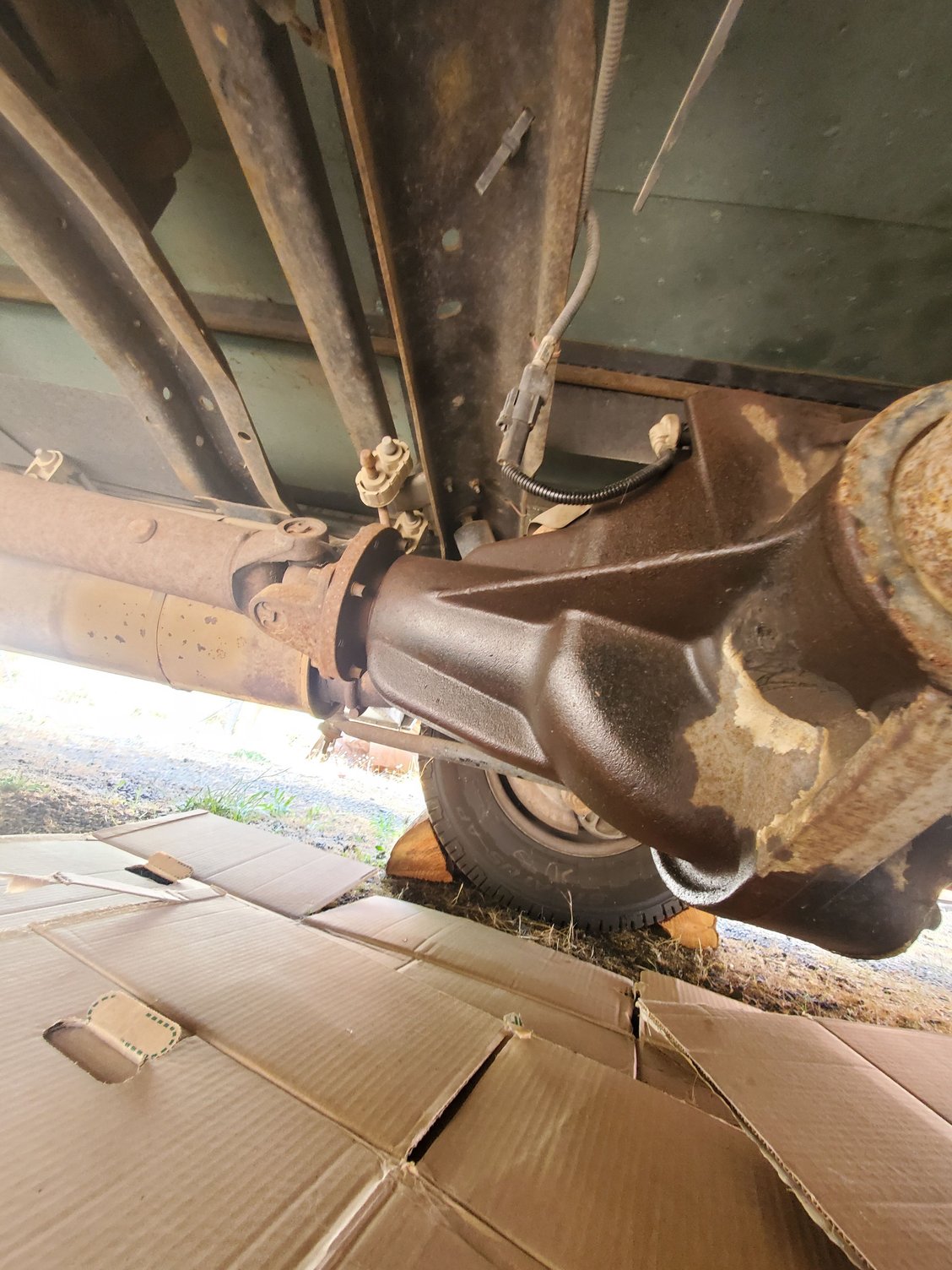 Rear Differential Leak - Ford Truck Enthusiasts Forums