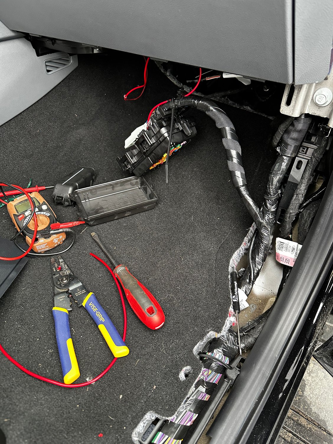 2023 Superduty 7.3 Gas 12v Switched Remote wire - Ford Truck ...