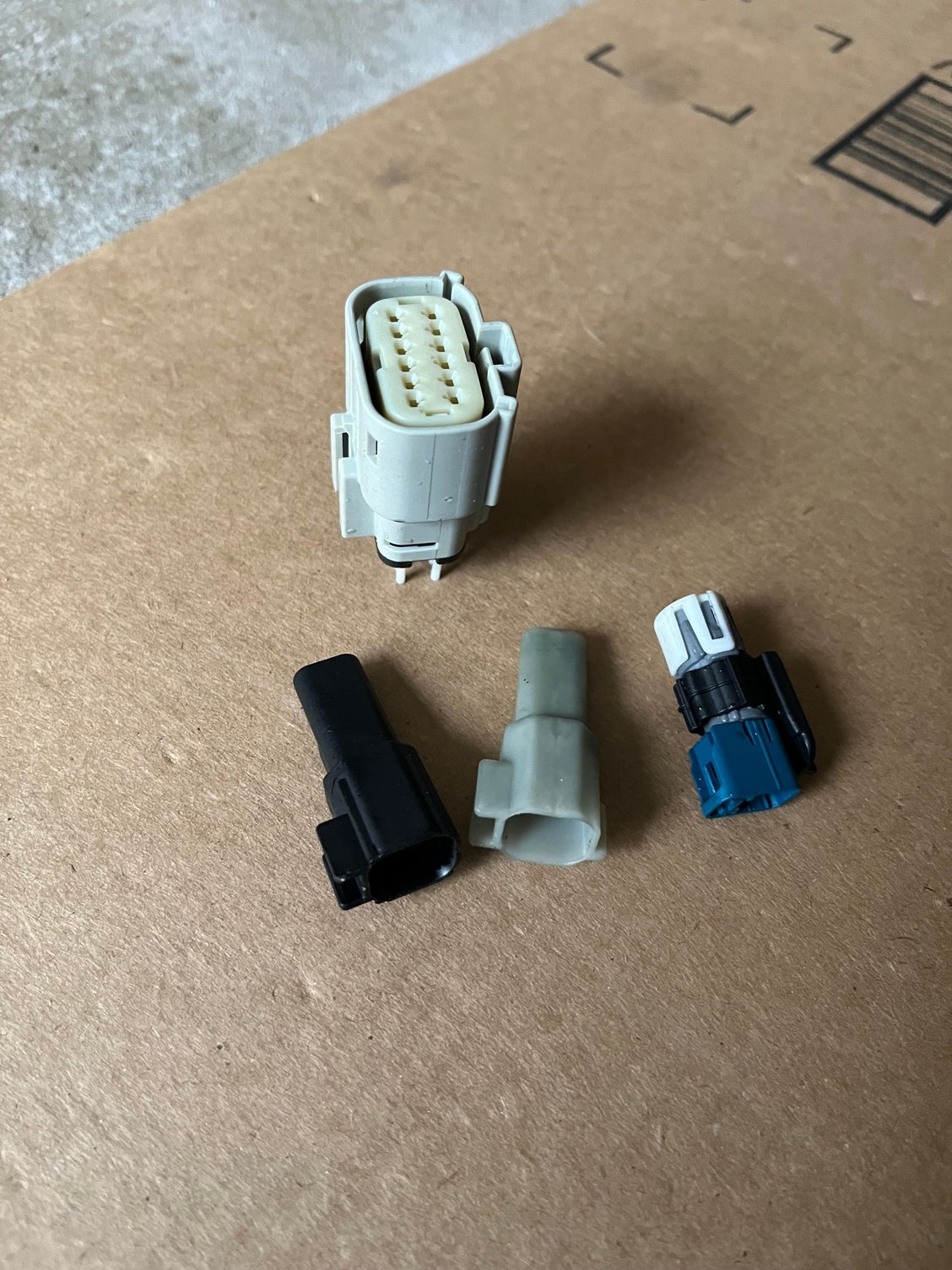 2021 tailgate electrical connectors question - Ford Truck Enthusiasts ...