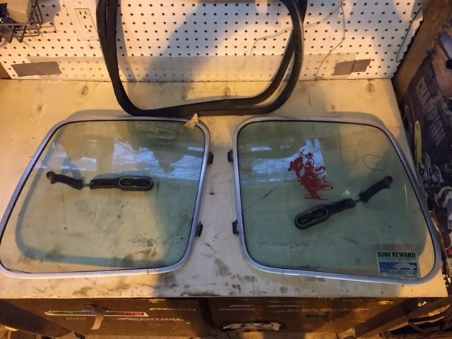 Supercab Pop-out windows - Ford Truck Enthusiasts Forums