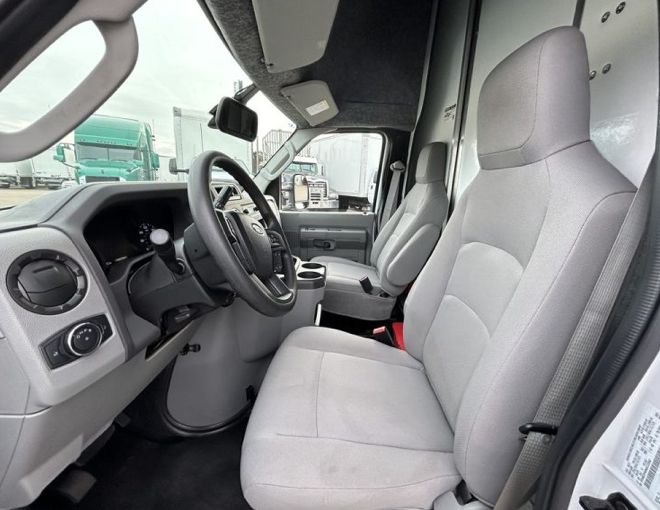 2022 E350 box jump seat? - Ford Truck Enthusiasts Forums