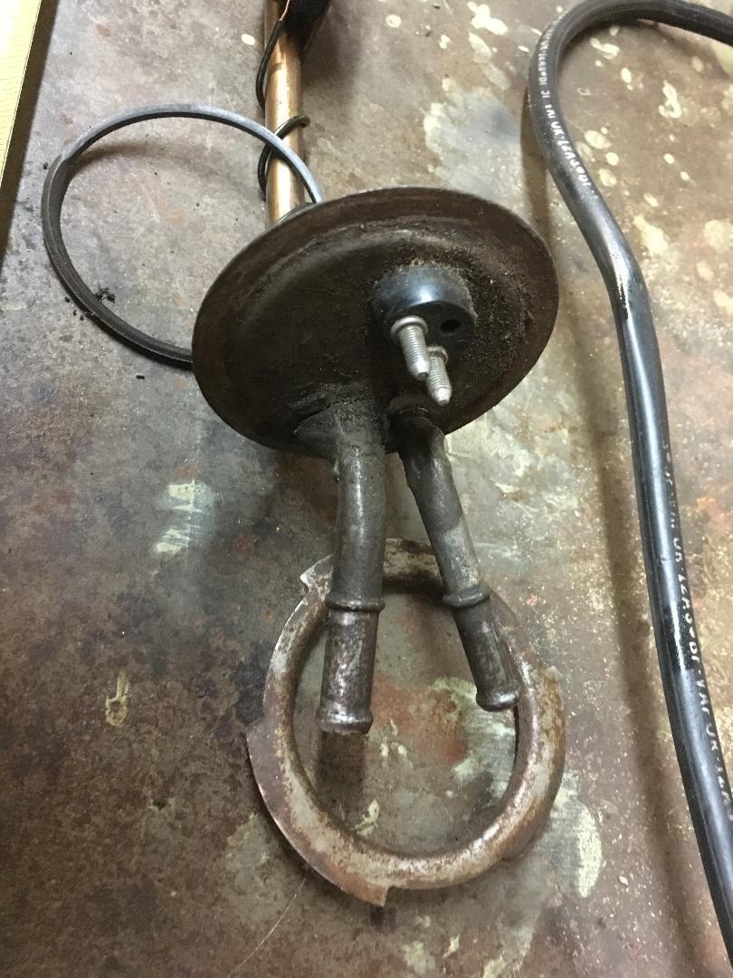 Punctured fuel tank - Ford Truck Enthusiasts Forums