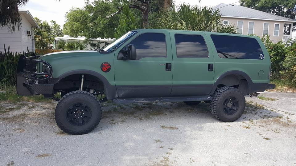 Godzila Ford Excursion - Swap happening now - Ford Truck Enthusiasts Forums