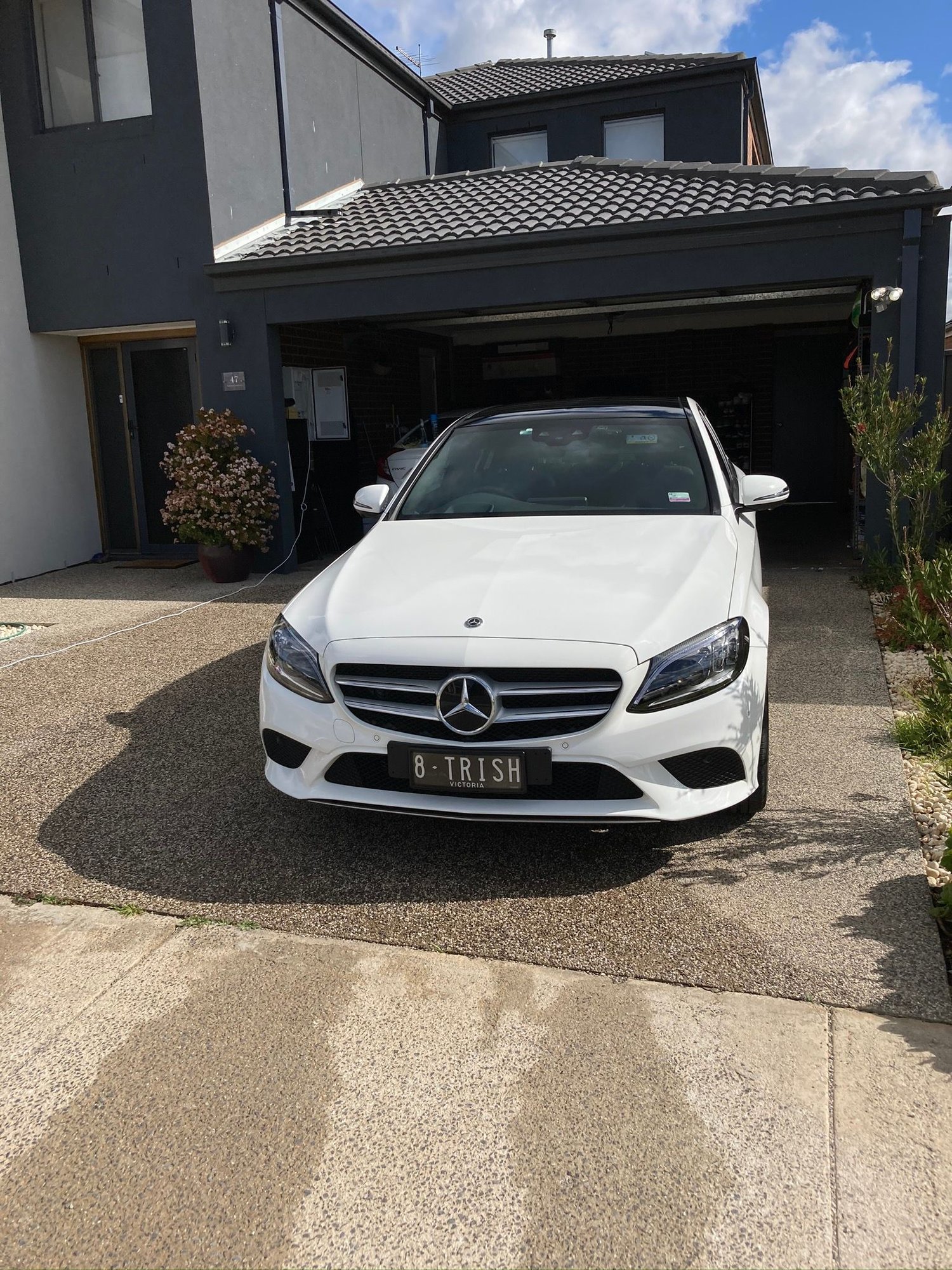 W205 2019 Facelift Diamond Grill - MBWorld.org Forums