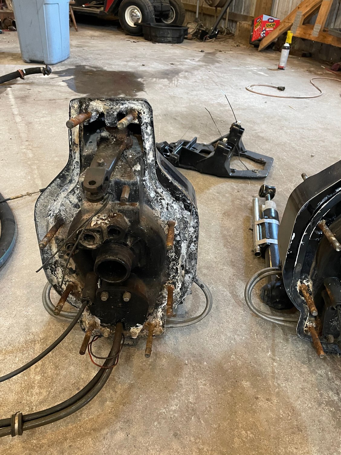 Bravo 1 transom assemblies - Offshoreonly.com