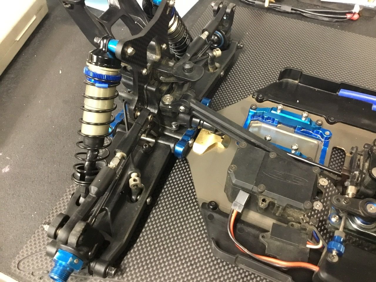 RC8 3.1 converted to 3.2 Nitro buggy - R/C Tech Forums