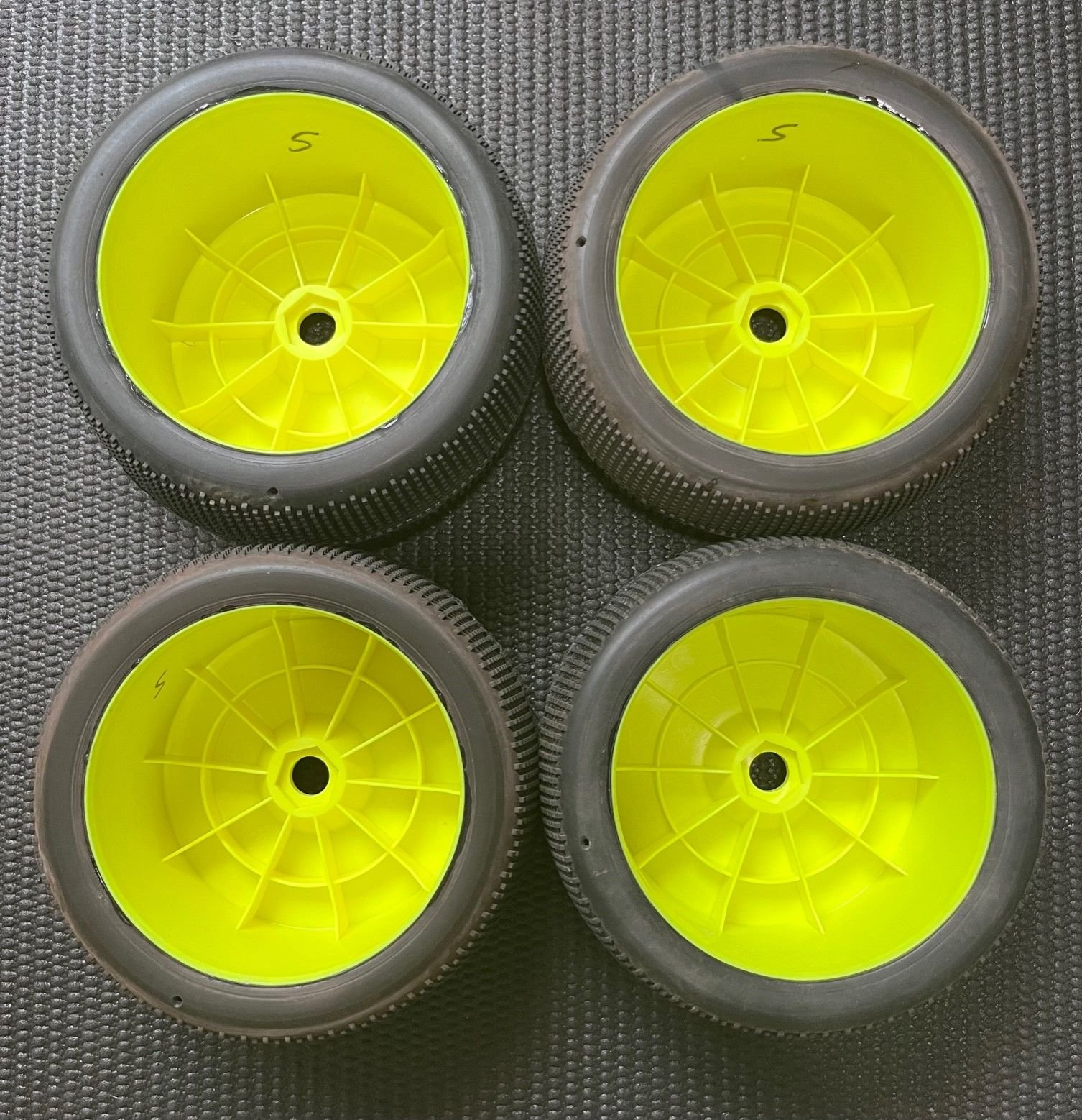 RawSpeed 1/8 Truggy Tires Super Mini - R/C Tech Forums