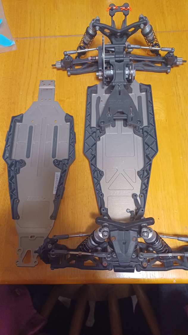 TLR 22 3.0 buggy no prep car with SCT chassis and Hobbywing V10 G2 3.5T ...