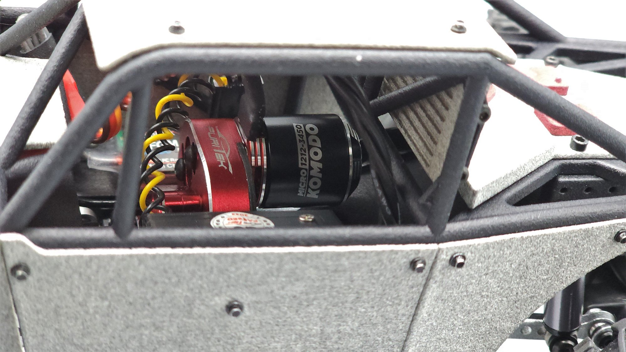 Must see LGRP 1/24 Ultra 24 custom crawler build ARTR FS/FT - R/C Tech ...