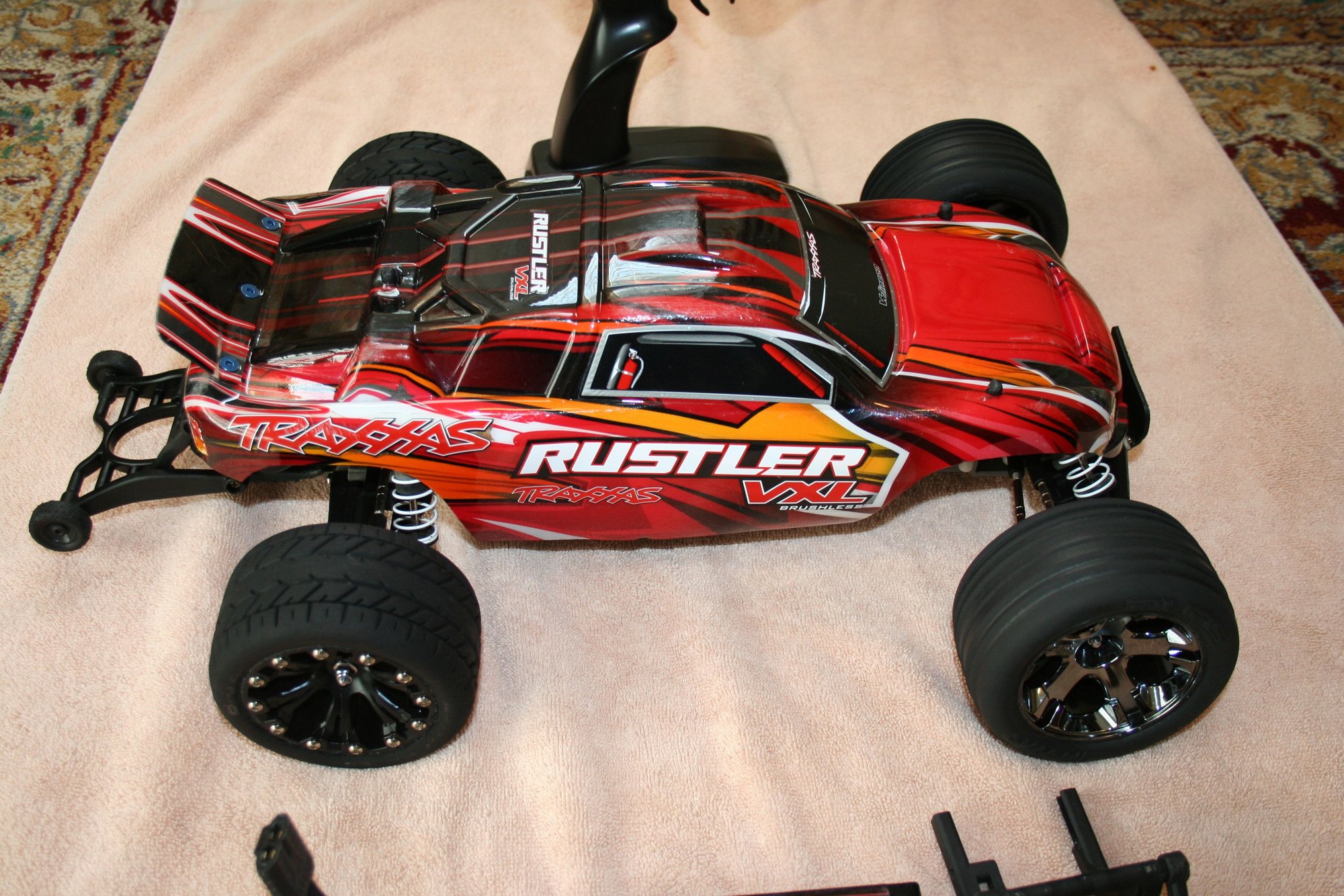Like New Traxxas Rustler VXL RTR with LIPO,Super Clean!! - R/C Tech Forums