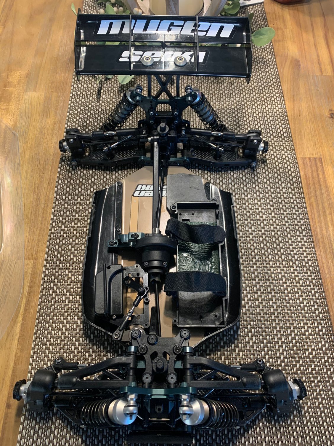 Mugen MBX8 Eco Team Edition slider - R/C Tech Forums