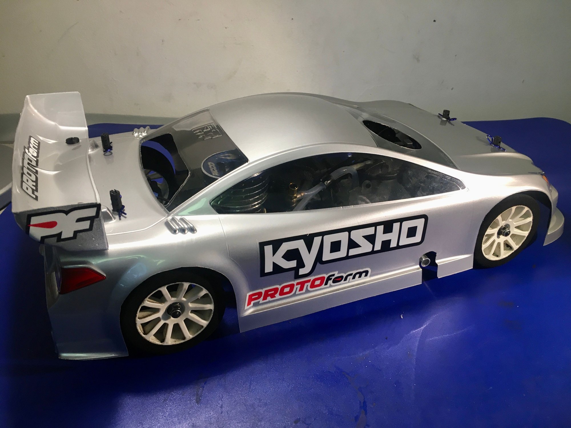 Kyosho FW06 - R/C Tech Forums